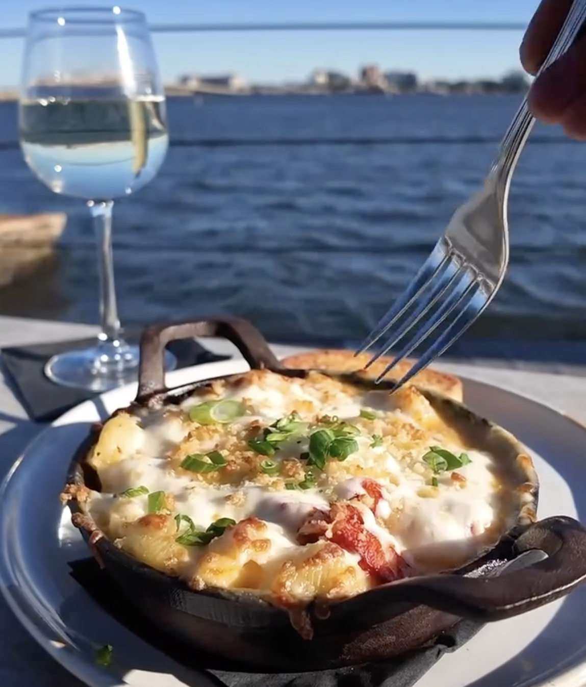 Dining Along the Manatee River in Bradenton Area